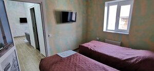 White house (Nikolayevskaya ulitsa No:3), otel  Yeysk'ten
