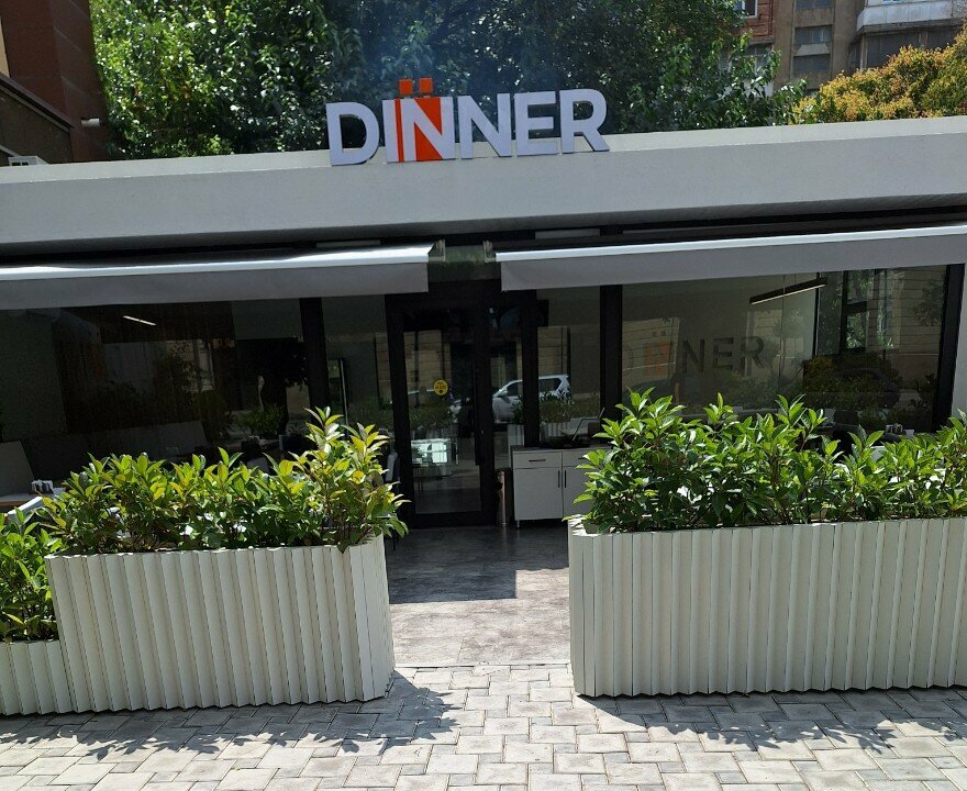 Restoran Dinner Döner Xaqani, Bakü, foto