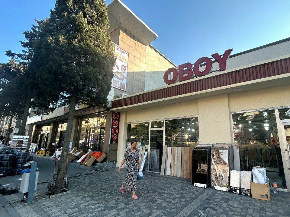 Duvar kağıdı mağazaları Oboy, Bakü, foto