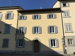 Dimora 16 Rooms & Garden (Tuscany, Prato, Piazza San Francesco, 14), otel  Toskana'dan