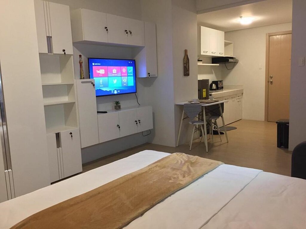 Otel M Place at Abs by Noemi, Quezon Şehri, foto