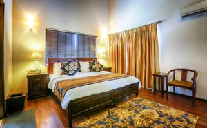 Amatra by the Ganges (State of Uttarakhand, Rajaji National Park), otel  Uttarakhand'dan