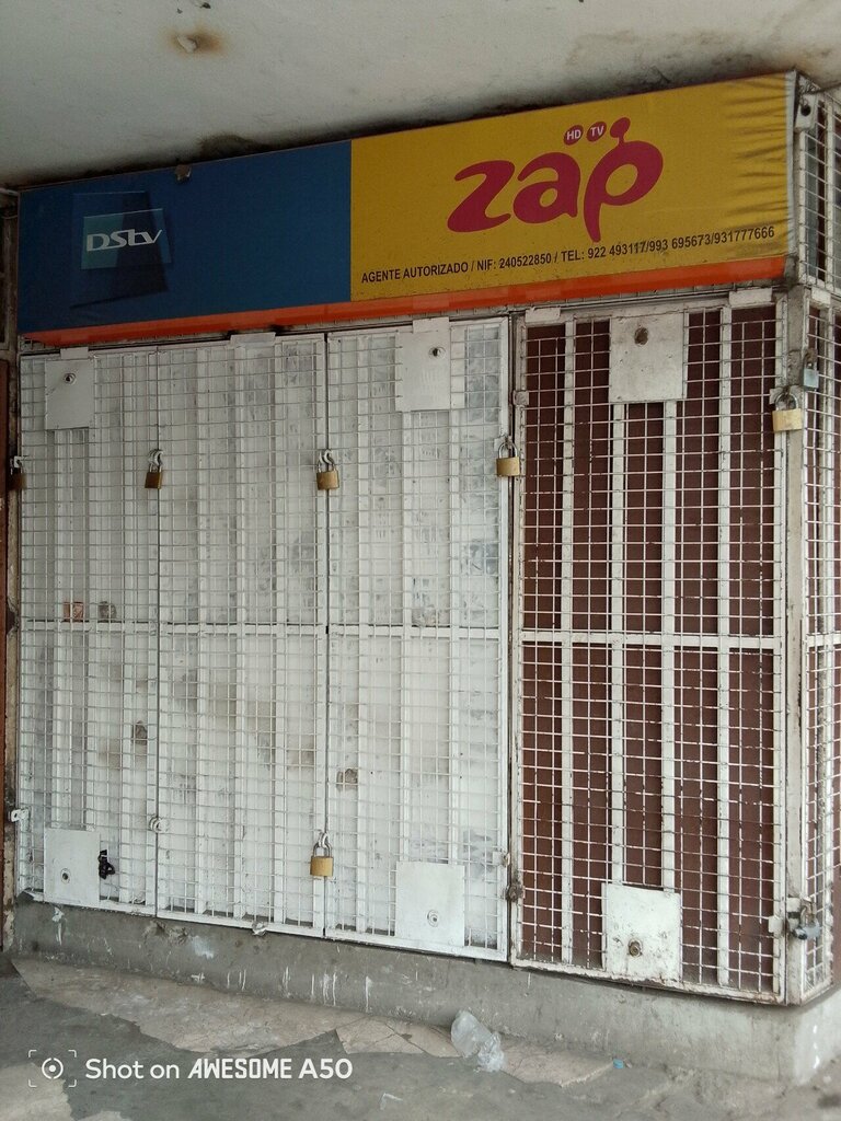 Cep telefonu ve aksesuarları satış mağazaları Mercado, Loanda, foto