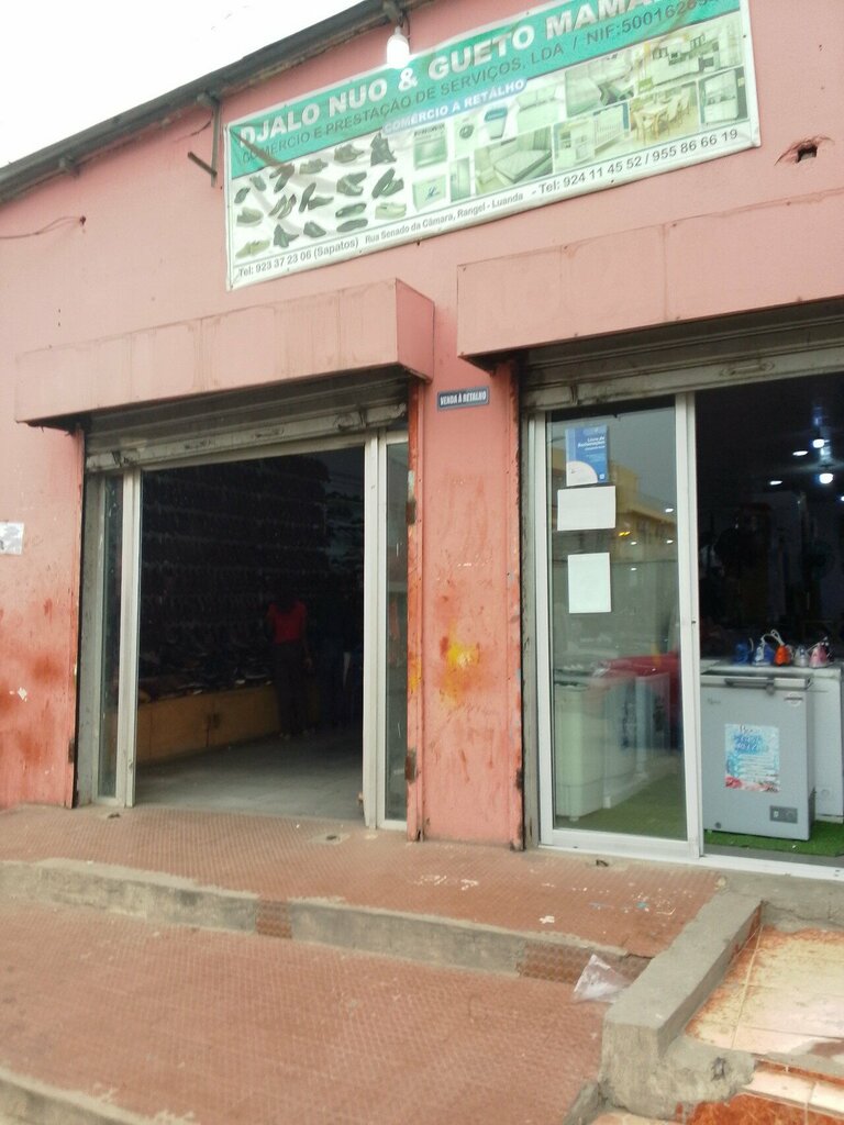 Ayakkabı mağazaları Loja, Loanda, foto