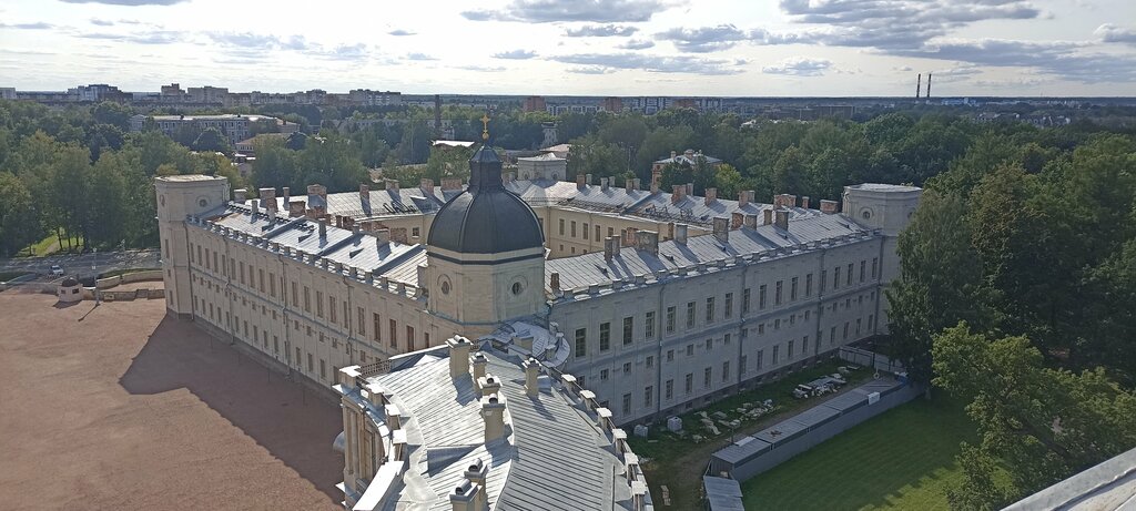 Turistik yerler Кухонное каре, Gatchina, foto