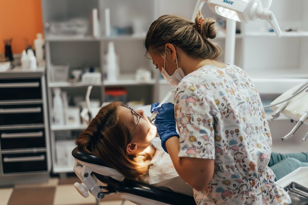 Özel ağız ve diş sağlığı klinikleri ve muayenehaneleri Дента-Ника, Belgorodskaya oblastı, foto