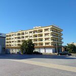 Sara City Mall (Red Sea Governorate, Hurghada, rayon El Kauser), konut blokları  Hurgada'dan