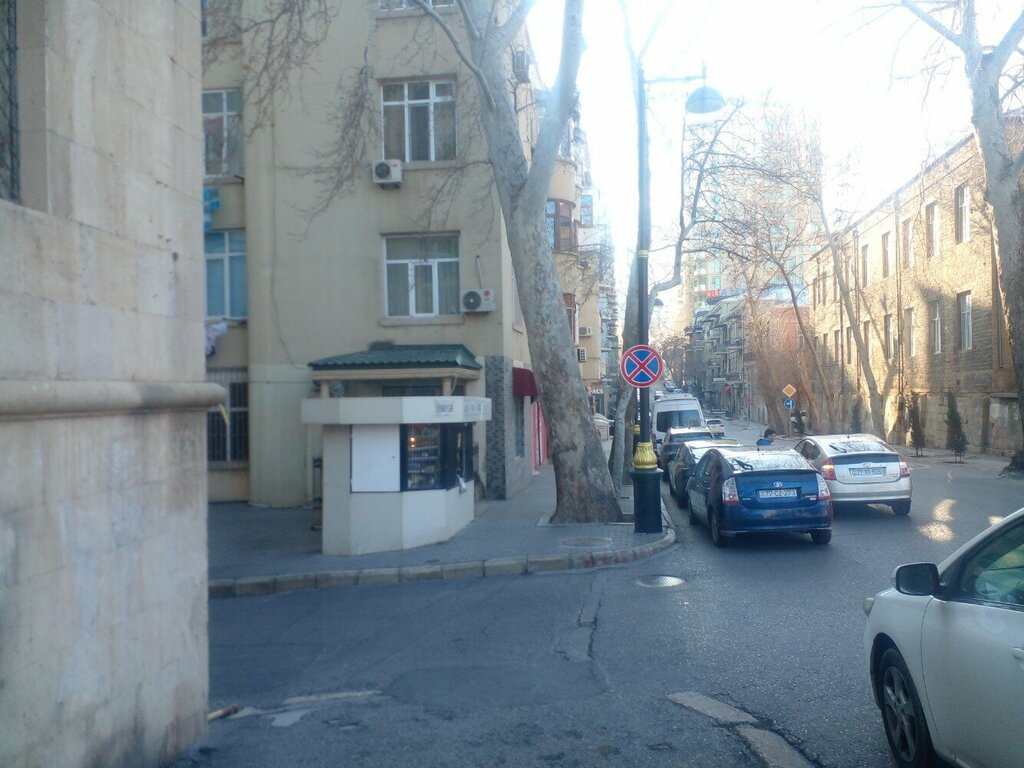 Gazete bayi Kiosk, Bakü, foto