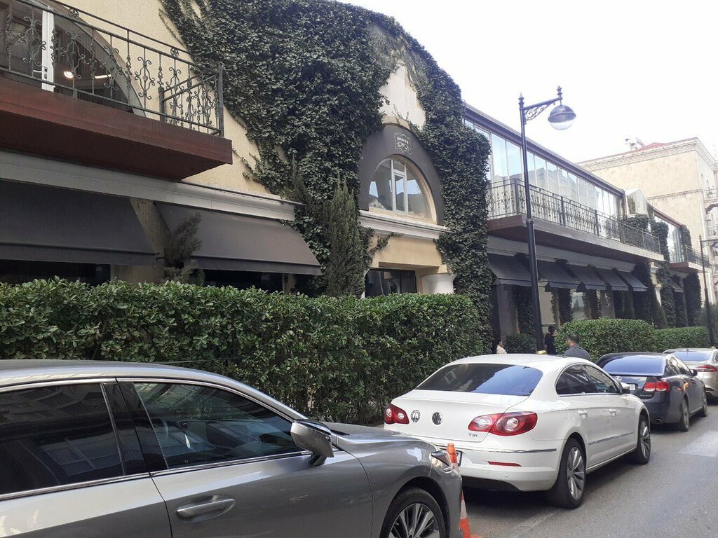 Hediyelik eşya mağazaları Armud, Bakü, foto
