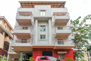 Capital O 46356 White MG (State of Karnataka, Bengaluru), otel  Bangalor'dan