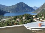 Penthaus am Luganersee - Comer See (Lombardy, Provincia di Como, Via Monte Pidaggia), kısa süreli konaklama  Lombardiya'dan