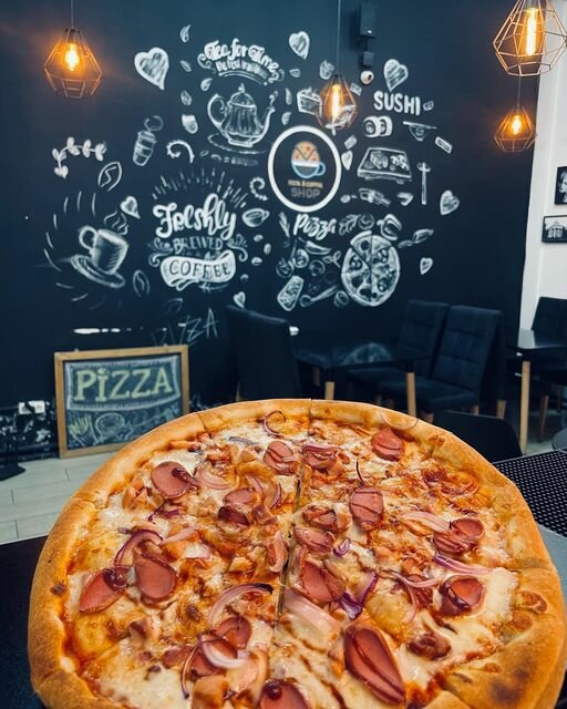 Fast food PacMan Pizza, Almatı, foto