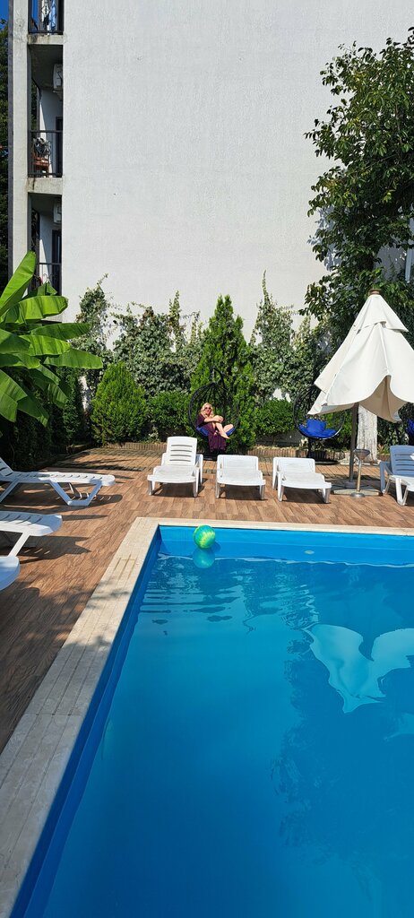 Otel Le Figaro, Kabuletti, foto