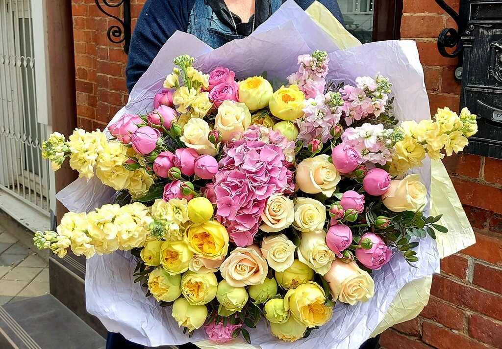 Çiçek teslimatı Donna Roza, Krasnodar, foto