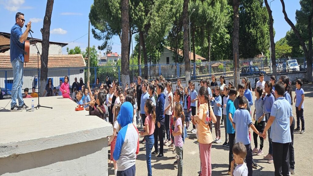 i̇lkokul İnkılap İlkokulu, Tire, foto