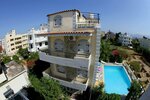 Maniati Apartments (Filionidou Zotou Street No:26, Town of Limin Chersonisou), otel  Yunanistan'dan