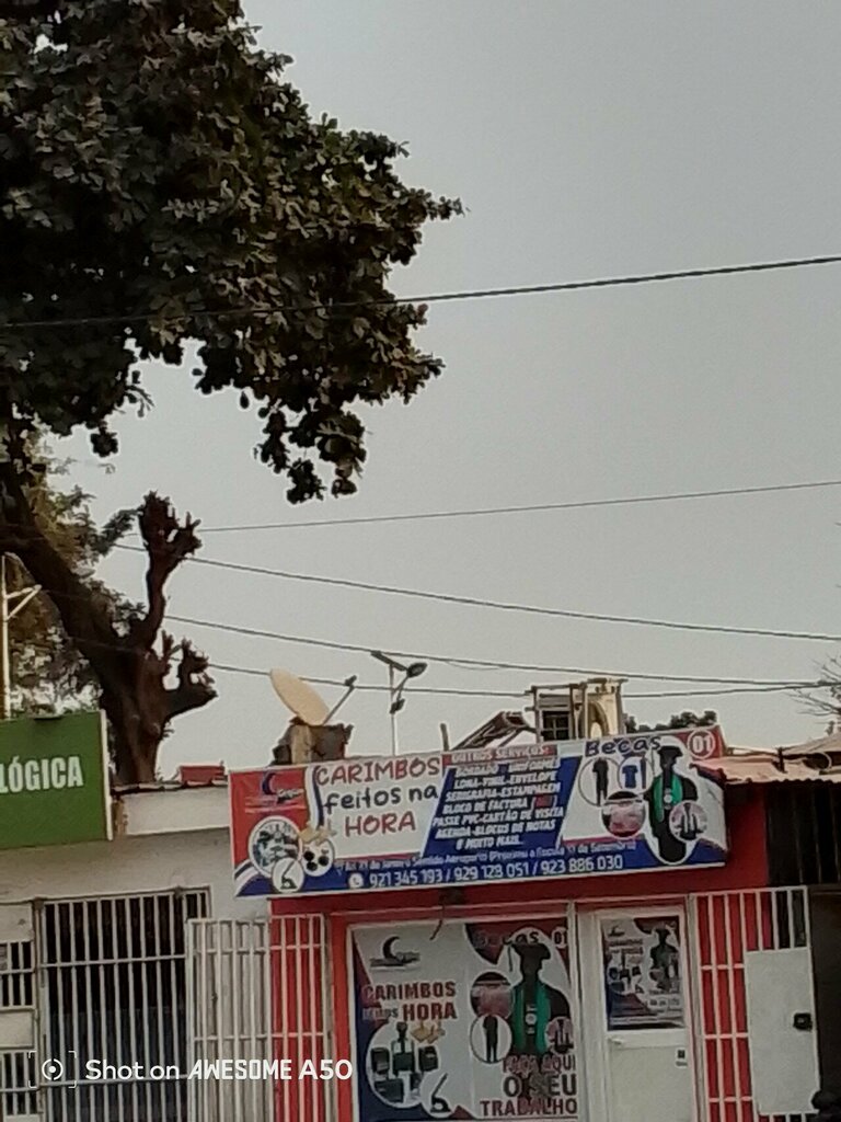 Giyim mağazası Mercado, Loanda, foto