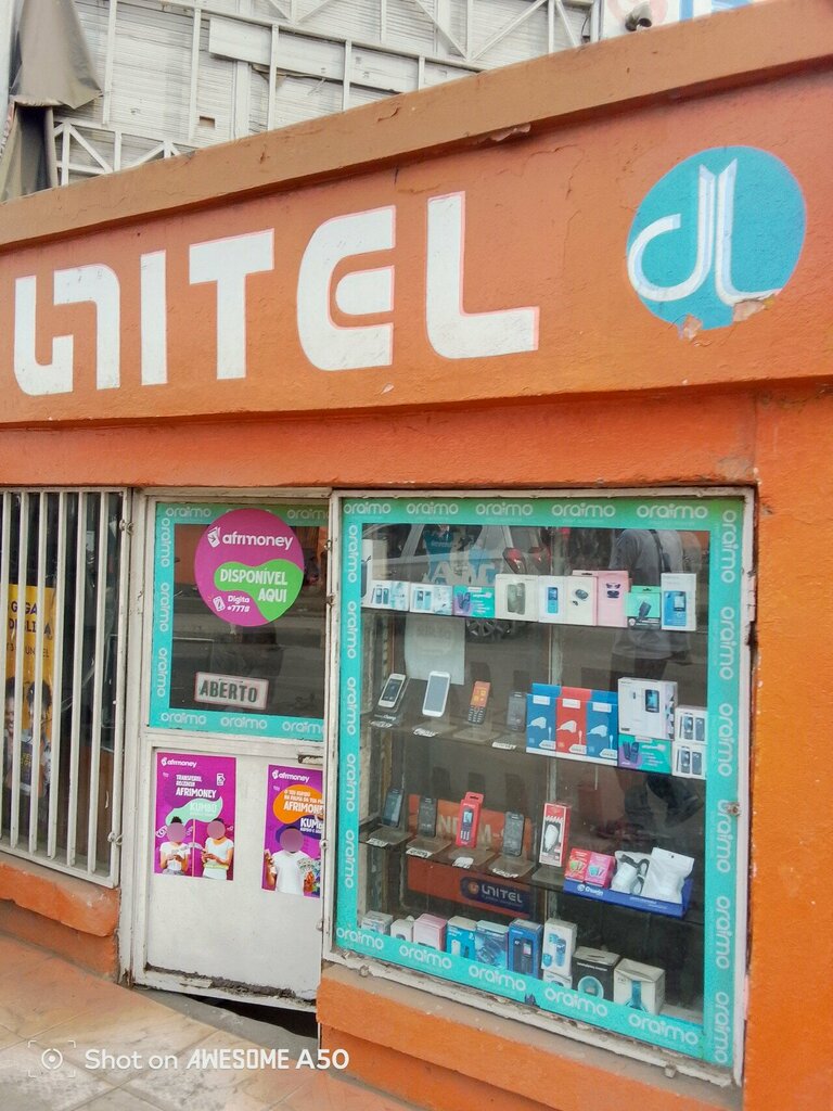 Cep telefonu ve aksesuarları satış mağazaları Mercado, Loanda, foto