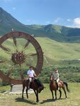 Конный клуб (Republic of Severnaya Ossetia-Alania, Alagirsky District, Gosudarstvenny prirodny zakaznik Tseyskiy), at ve binicilik kulüpleri  Kuzey Osetya‑Alanya'dan