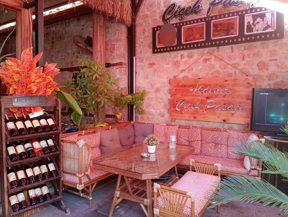 Bar Akdeniz Çiçek Pasajı, Antalya, foto