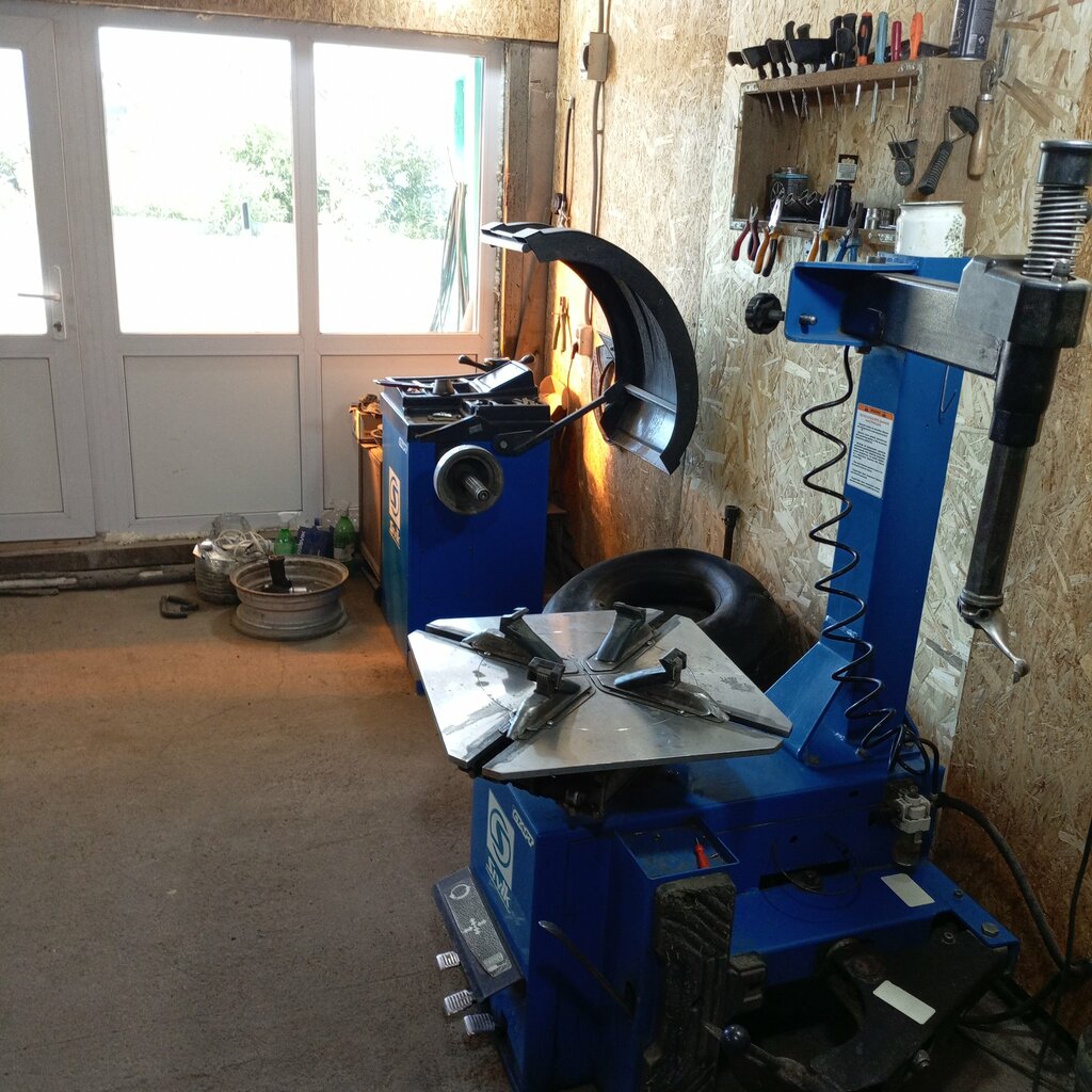 Oto lastik tamiri Шанс, Buzuluk, foto