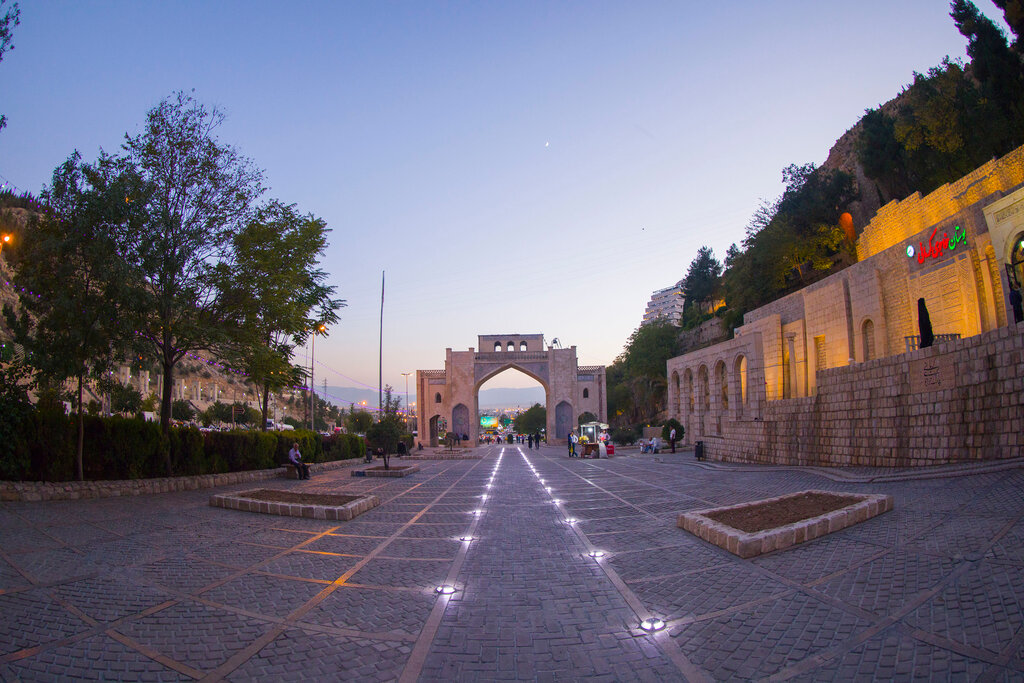 Turistik yerler Kuran Kapısı, Shiraz, foto