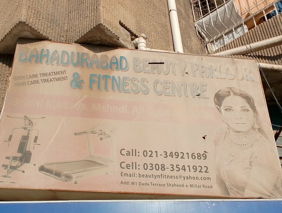 Fitness kulüpleri Baderabad beauty parlour, Karaçi, foto