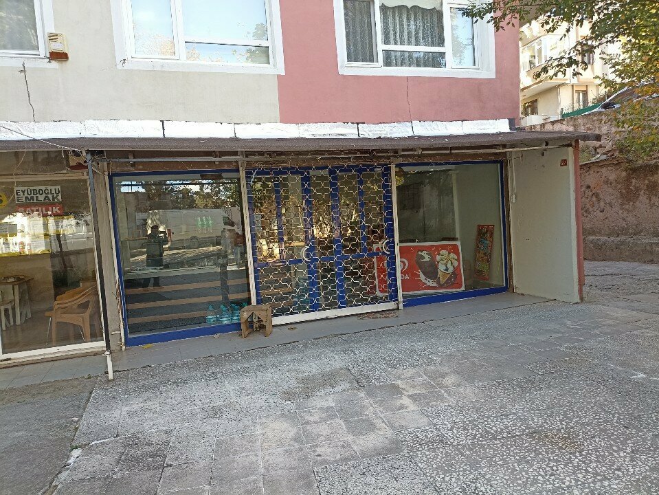 Emlak ofisi Eyüpoğlu Emlak, İstanbul, foto