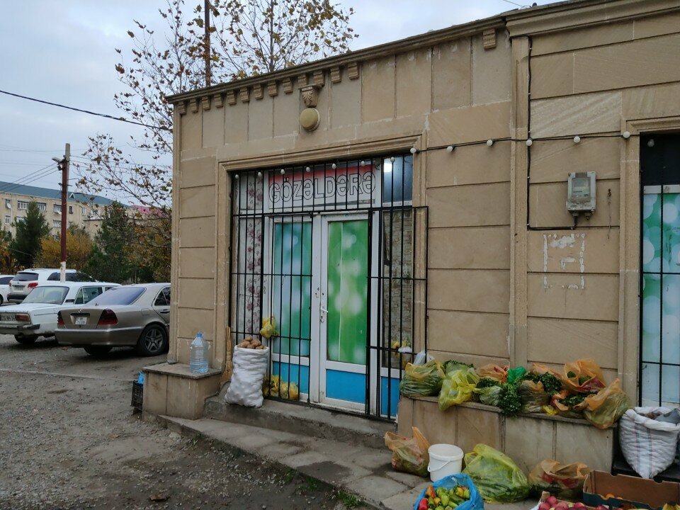 Berberler Nezrin, Gence, foto