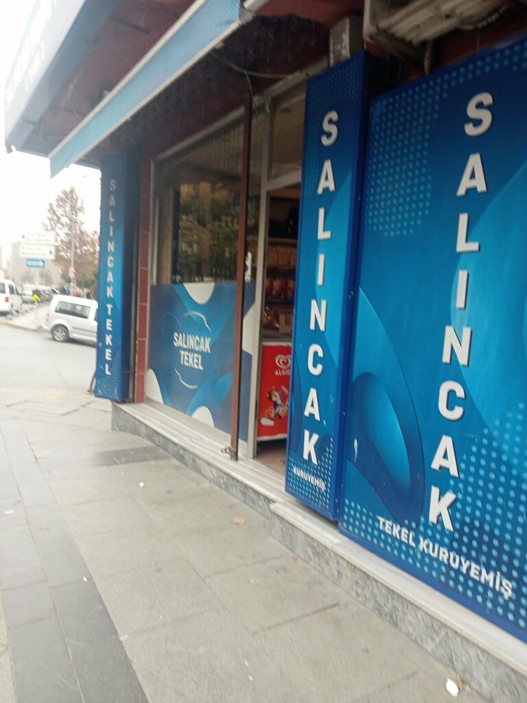 Alkollü içecekler Salıncak Kuruyemiş, İstanbul, foto