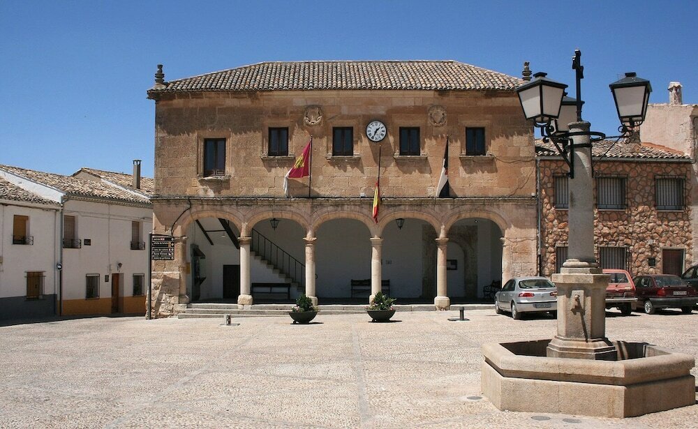 Otel Hotel Hierbaluisa, Kastilya‑La Mancha, foto