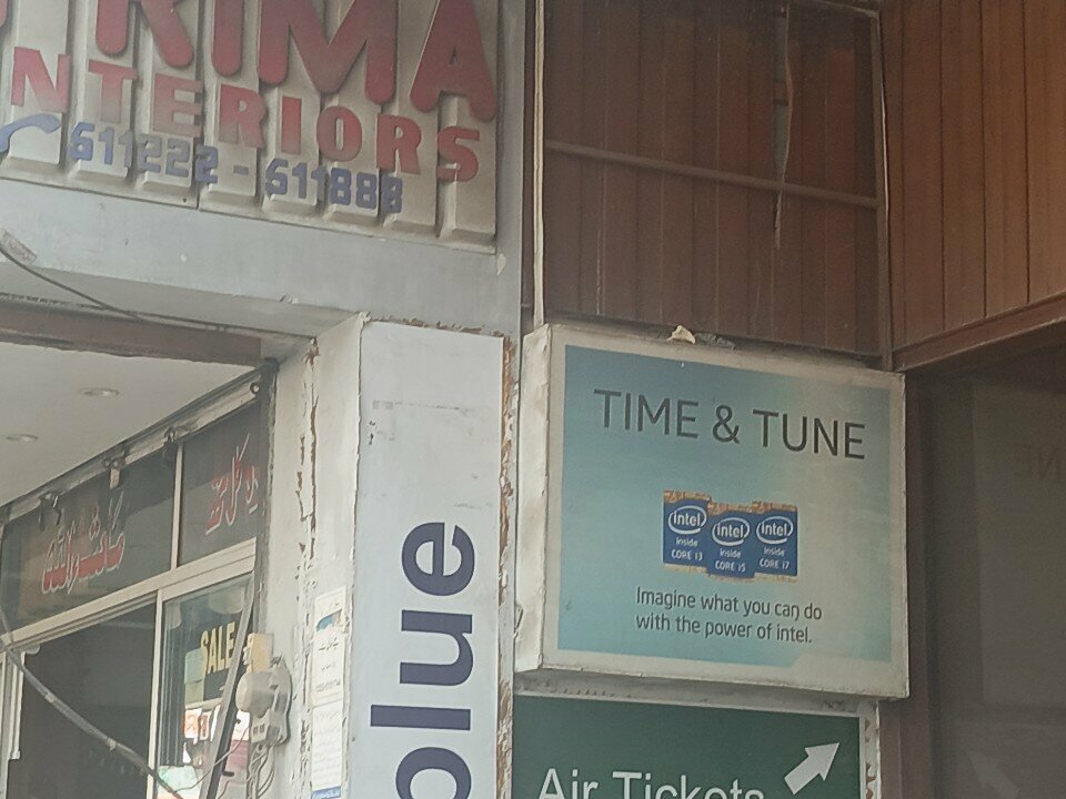 Giyim mağazası Time & Tune, Rawalpindi, foto
