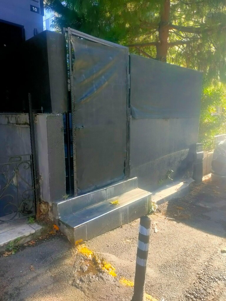 Otomobil yedek parçaları Yavaş Grup, İstanbul, foto