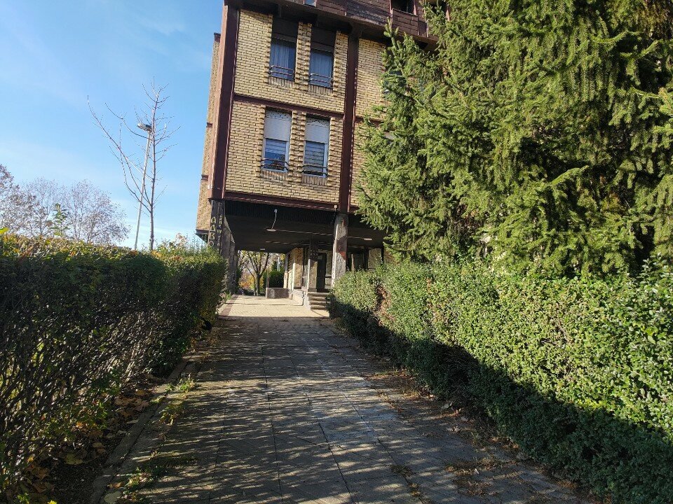 Kiralama noktası Agency Scorpion, Belgrad, foto