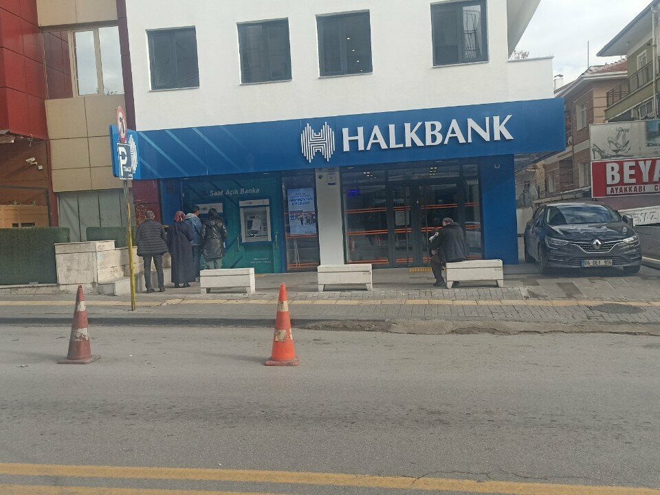 Banka Halkbank Yenimahalle Şubesi, Ankara, foto