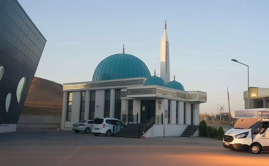 Cami Köse Petrol Cami, Yahşihan, foto