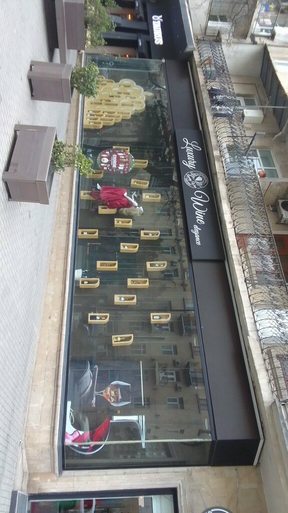 Alkollü içecekler Luxury wine, Bakü, foto