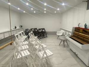 Атмосфера (ulitsa Gusayeva No:6), kültür merkezleri  Makhachkala'dan