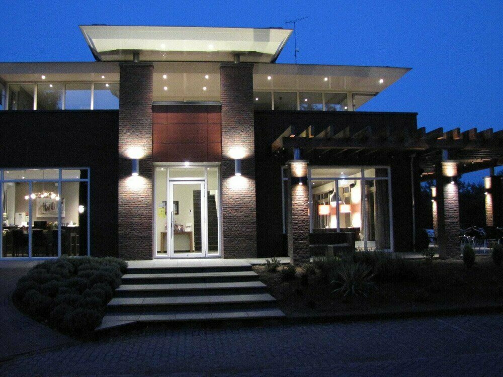 Otel Well-Furnished Holiday Home near Lake, Limburg, foto
