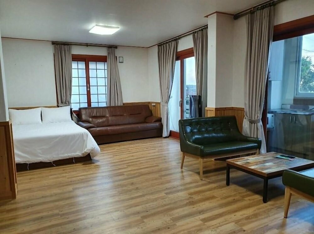 Otel Seogwipo Livingstone Pension, Seogwipo, foto