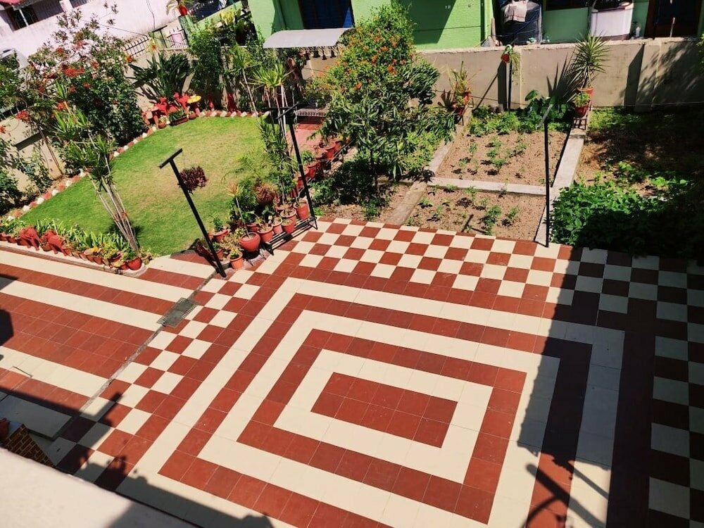 Otel UbEx Home Dehradun, Uttarakhand, foto