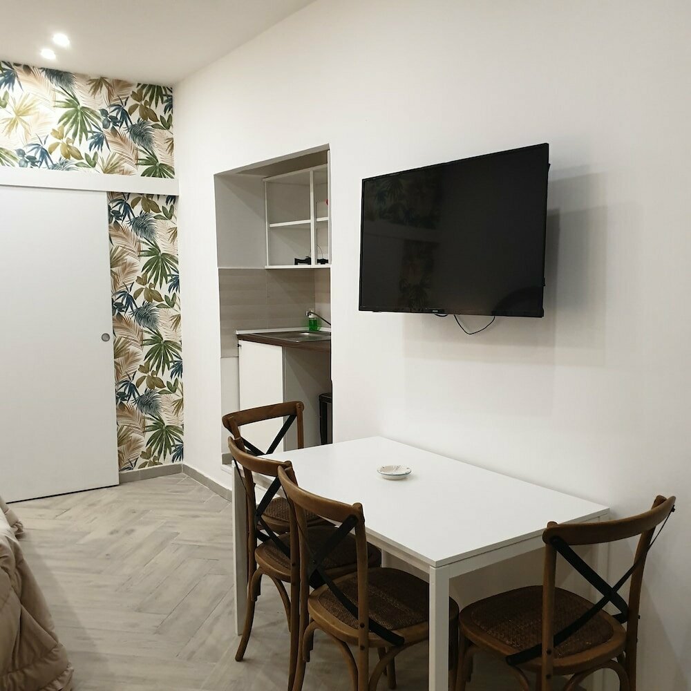 Kısa süreli konaklama Art Flat, Napoli, foto