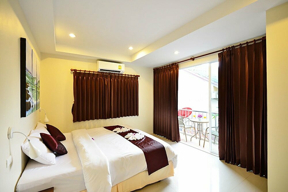 Otel Peter Kamala Guesthouse, Phuket Eyaleti, foto