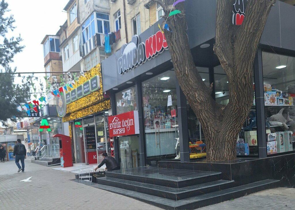 Çocuk giyim mağazaları Panda Kids, Bakü, foto
