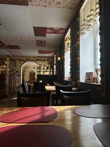 Russkaya Restoratsiya (Kremlyovskaya ulitsa No:10В, Suzdal), restoran  Suzdal'dan