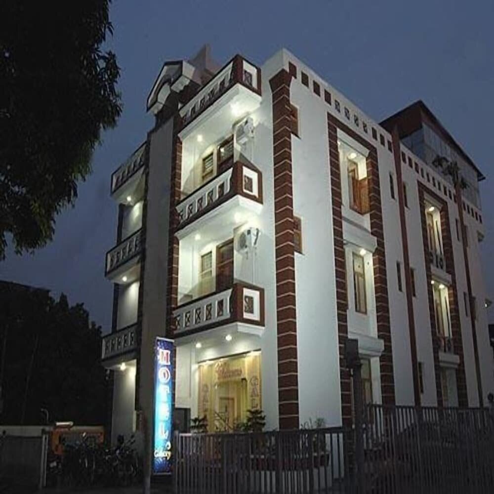 Otel Hotel Galaxy, Dehradun, foto