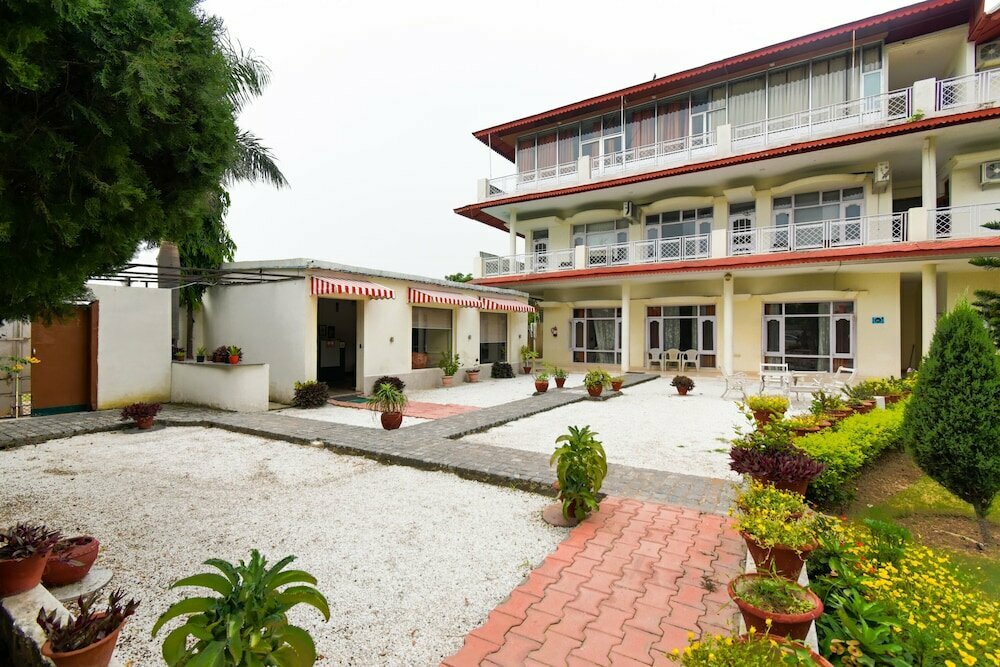 Otel Oyo 46767 Hotel Skyview, Punjab, foto