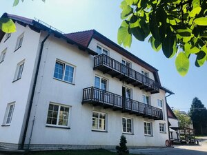 Jez&spi (Plzeňský kraj, Klatovy, Klatovska), otel  Planice'den