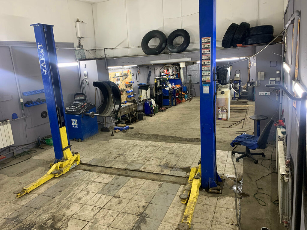 Otomobil servisi Шиномонтажная мастерская, Tomskaya oblastı, foto