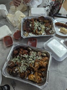 Шашлыкофф (Snezhnaya Street No:82А), kafe  Nijni Novgorod'dan